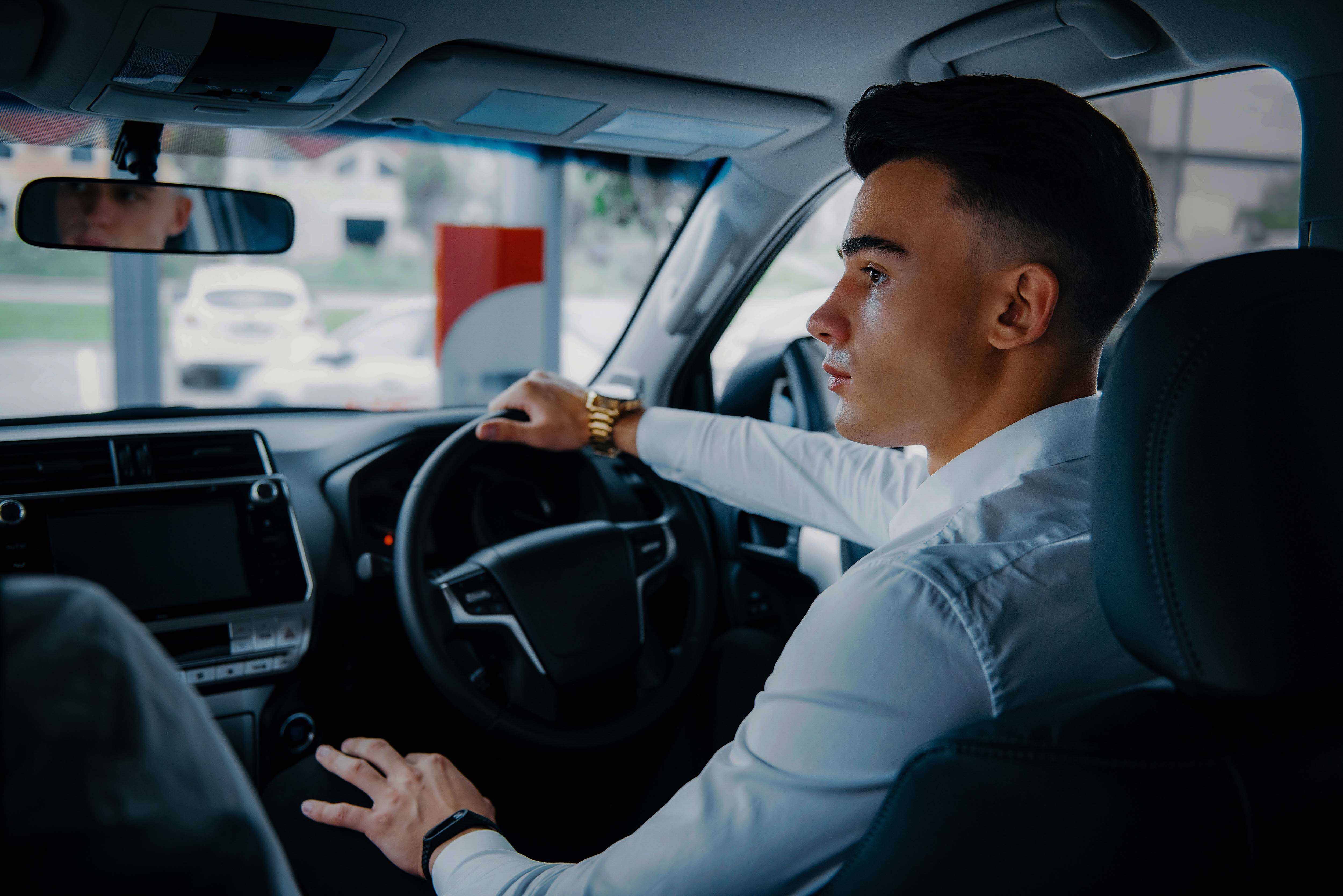 Flux Business Class: A Company Car Subscription Service